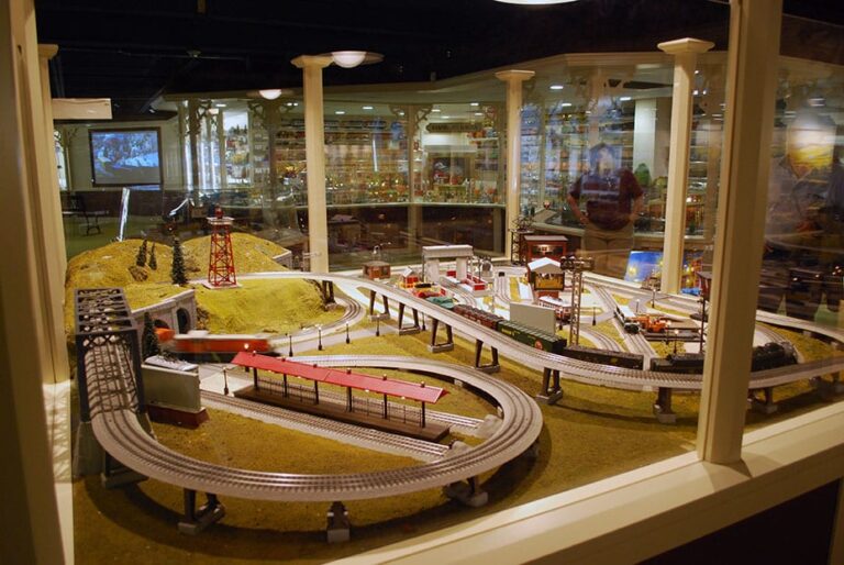 Our Exhibits | National Toy Train Museum & Train Collectors Assoc ...